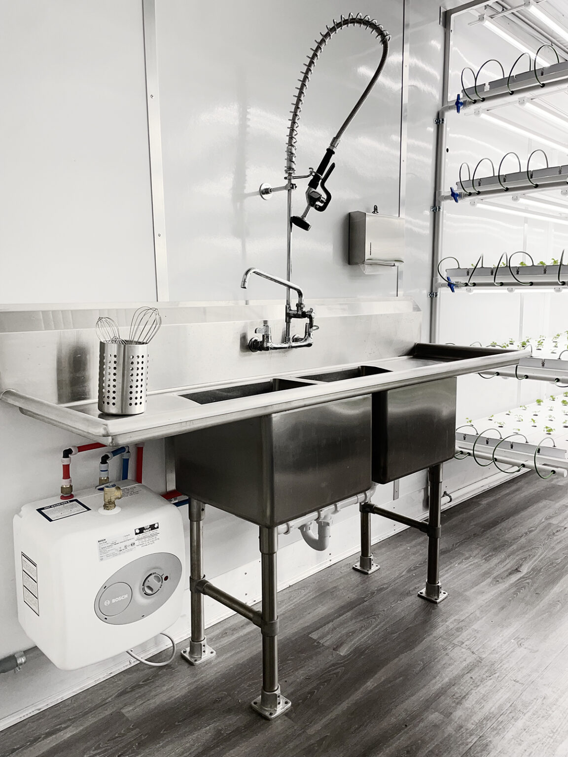 Custom Builds – Shipping Container Farms